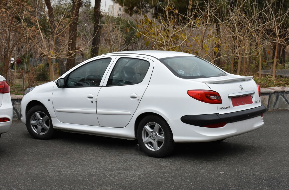 پژو 207 صندوقدار در خط تولید ایران خودرو ؛ تاریخ عرضه پژو 207 SD - تکراتو